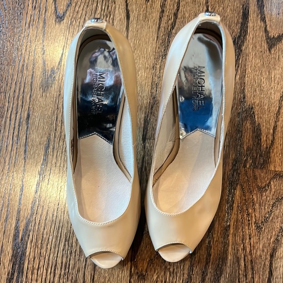 MICHAEL Michael Kors | Shoes | Michael Kors Peep Toe Pump | Poshmark